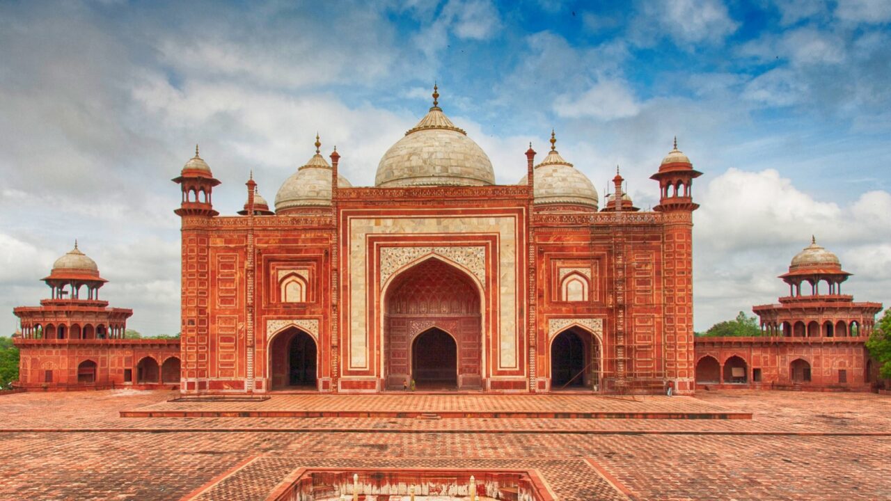 India Travel Life | A Symbol Of Freedom
